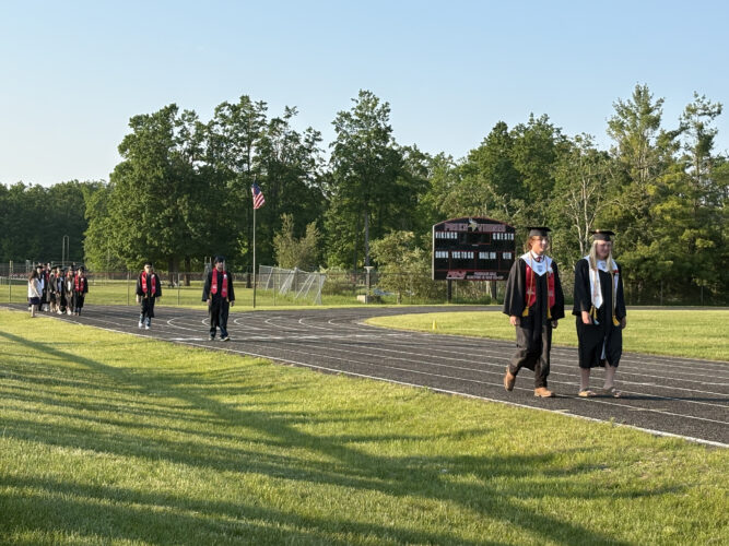 Faculty members to Posen graduates: ‘Take risks’ | News, Sports, Jobs ...